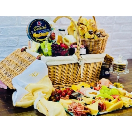 CESTA DE CAFÉ DA MANHA ALTO PADRÃO PARABÉNS. Cestas Sofisticadas