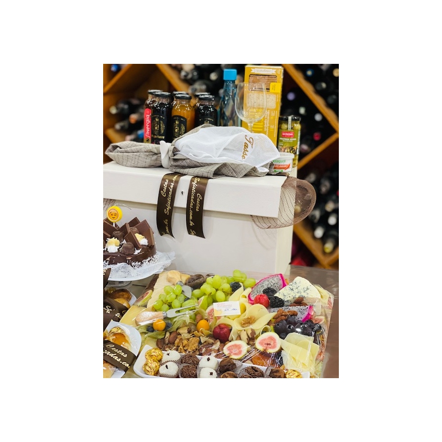 Cesta de Aniversário Alto Padrão. Cestas Sofisticadas